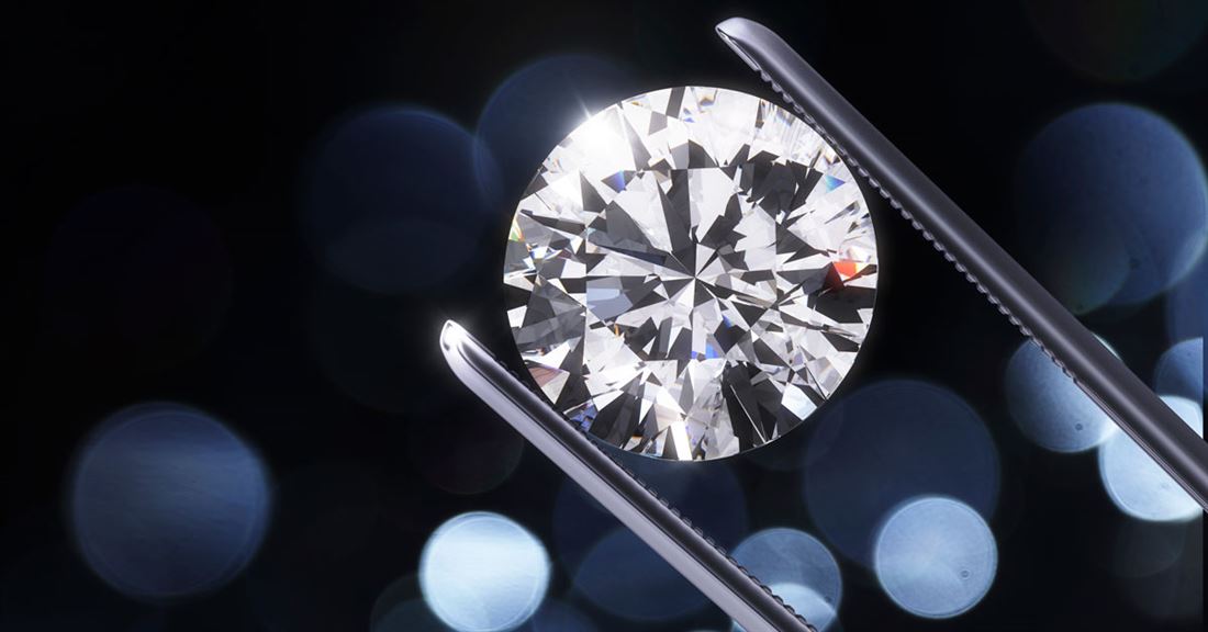 Best Places to Buy an Engagement Ring (#1 is Cheapest)