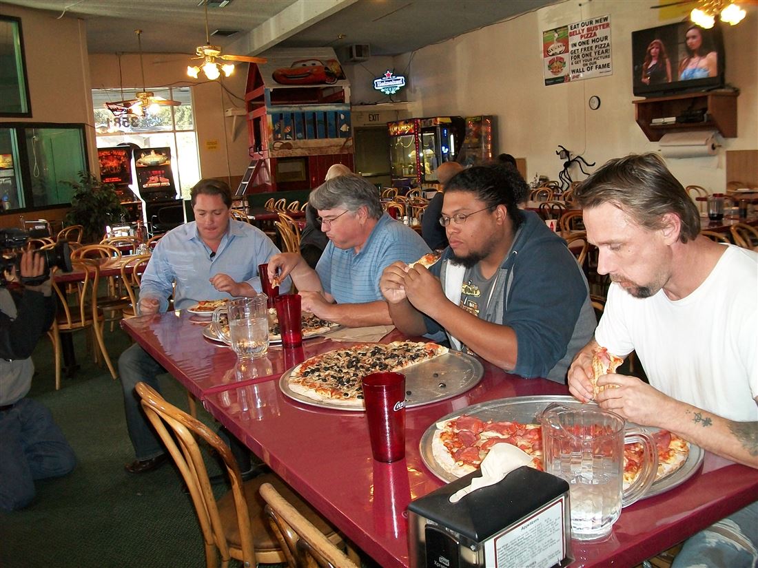 101 Best Restaurant Challenges for Free Food